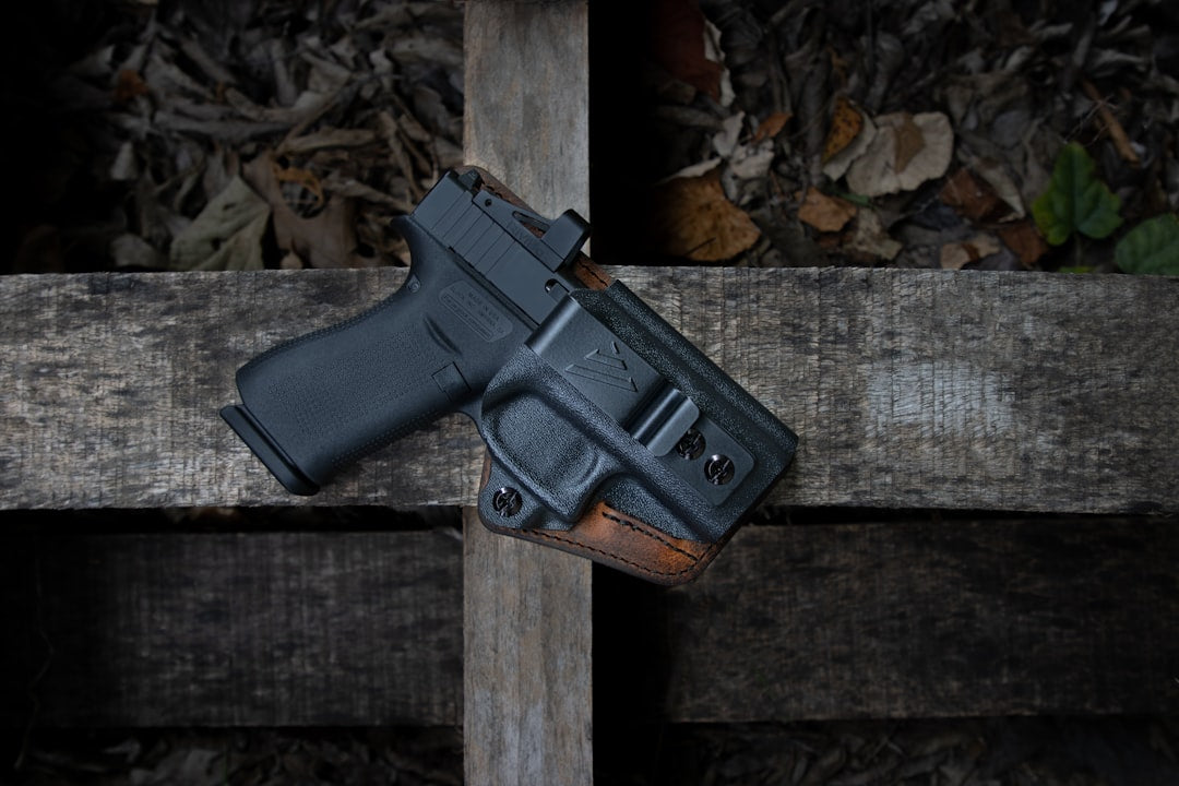Choosing the Right Concealed Carry Holster for Different Body Types ...